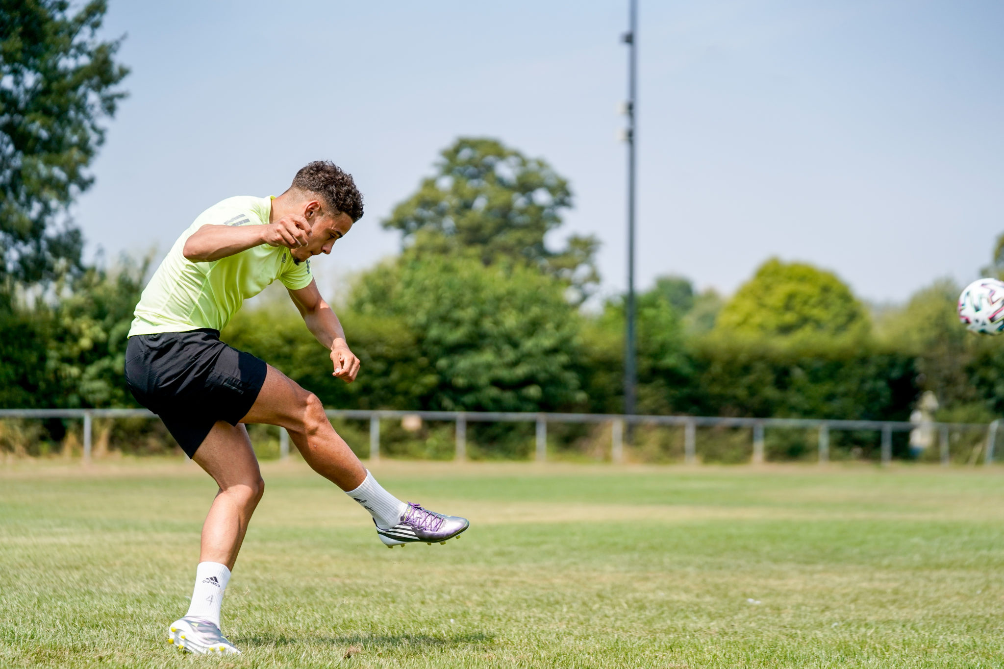 Midfielder Player Course - My Personal Football Coach